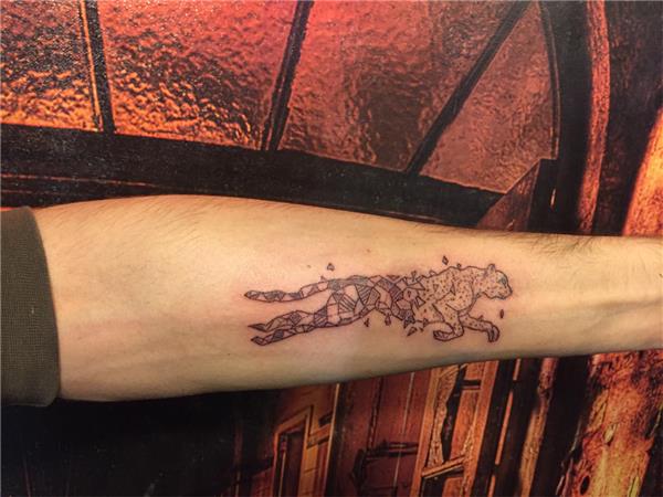 Geometrik Leopar Çita Dövmesi / Geometric Leopard Cheetah Tattoo ...